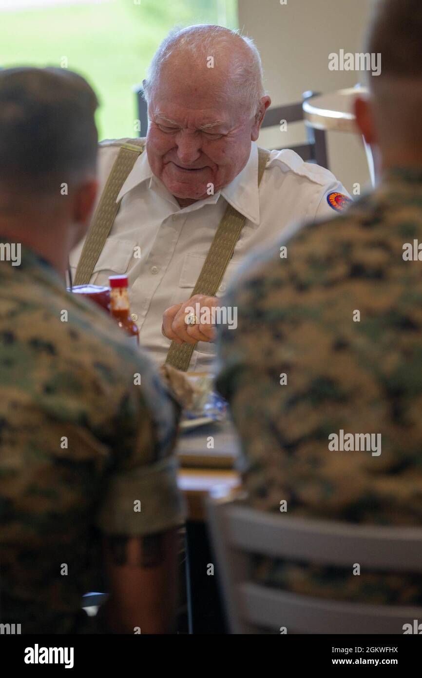 Retired U.S. Marine Corps Sgt. Lee Reed speaks with Marines from 3rd ...