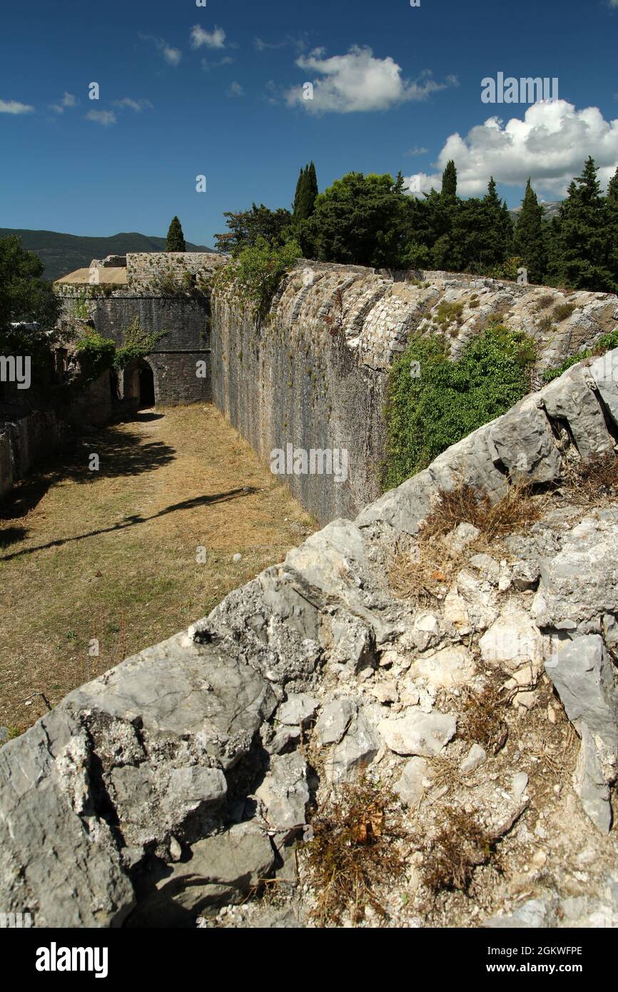 Spaniola hi-res stock photography and images - Alamy