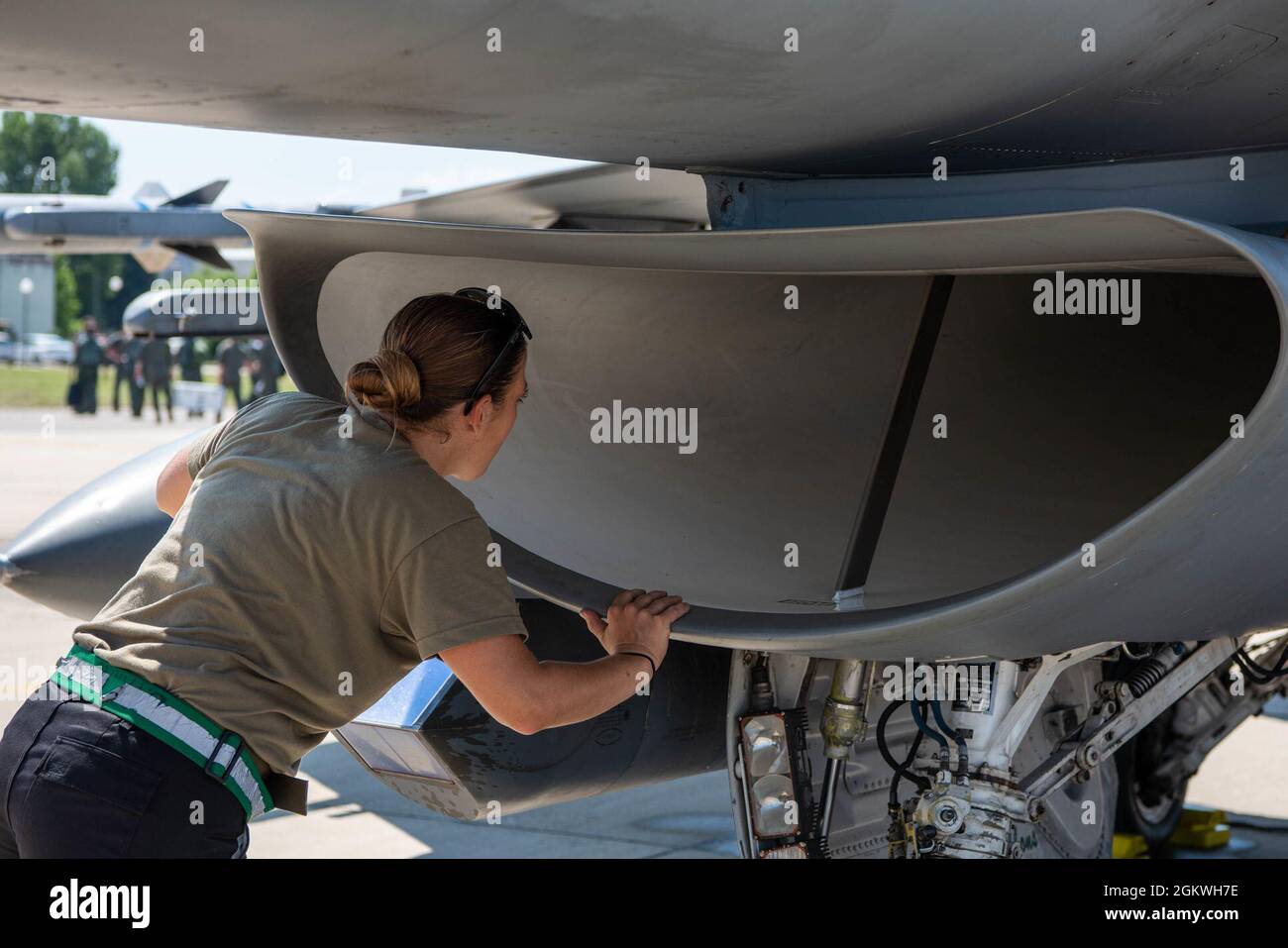 555th amu hi-res stock photography and images - Alamy