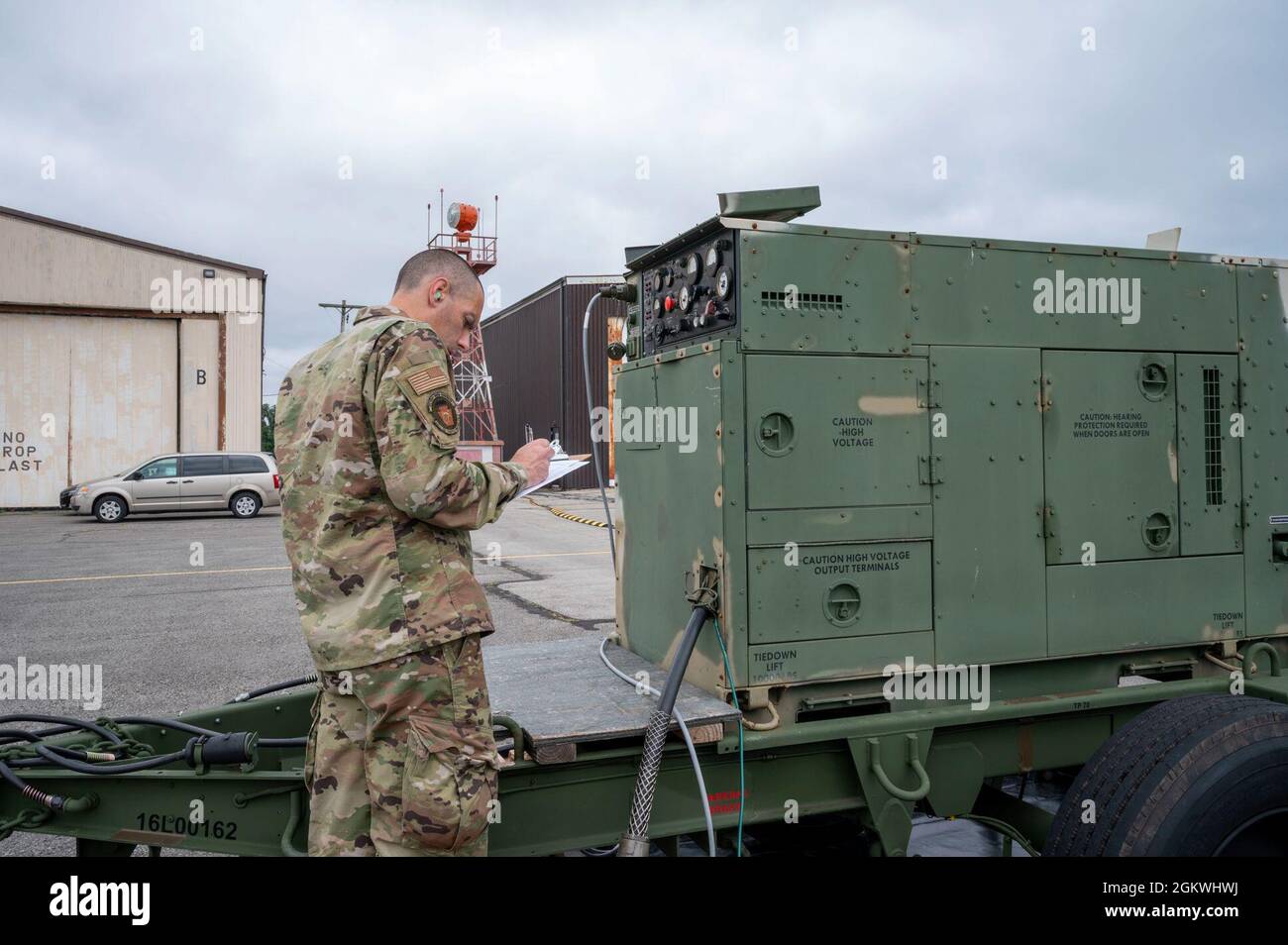 258th air traffic control squadron hi-res stock photography and images ...