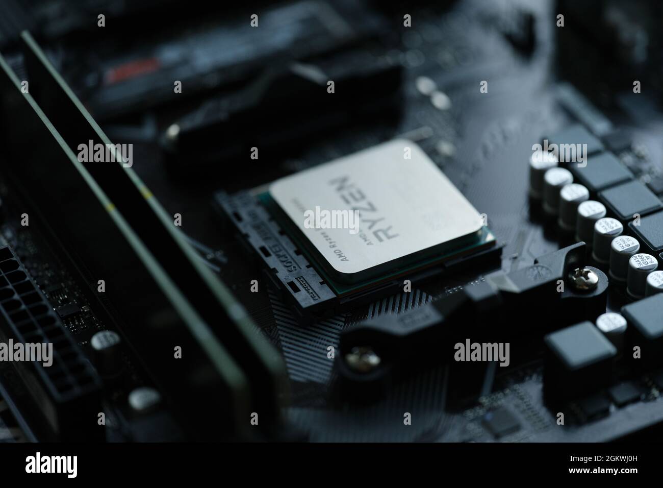Cpu replacement hi-res stock photography and images - Alamy
