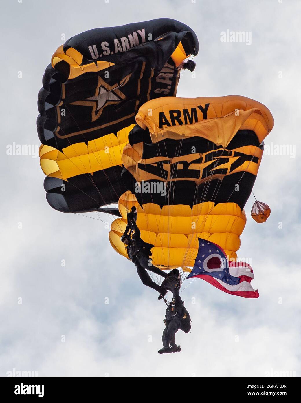 Two members of the U.S. Army Parachute Team, the "Golden Knights ...