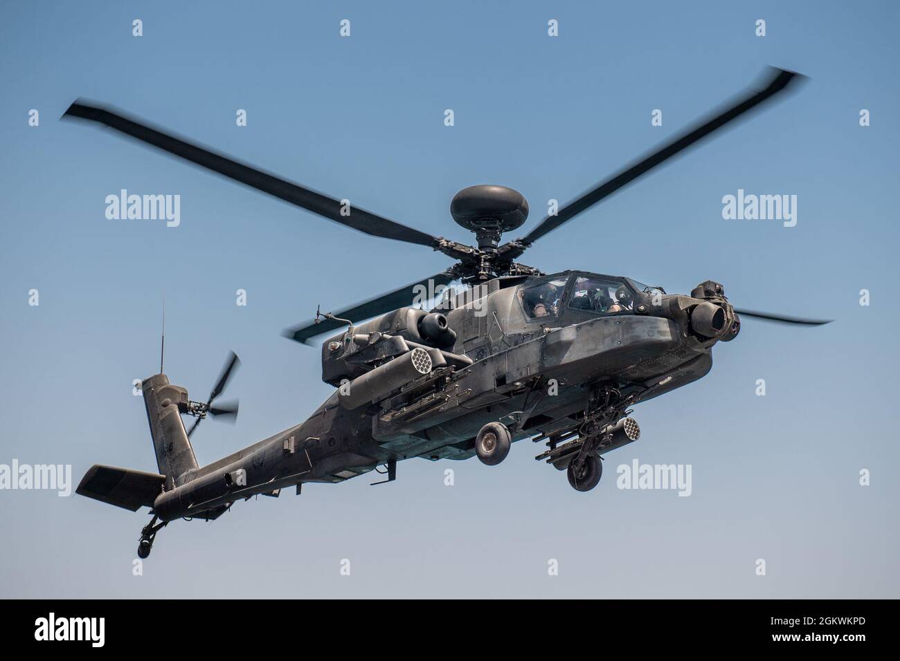 Apache flight deck hi-res stock photography and images - Alamy