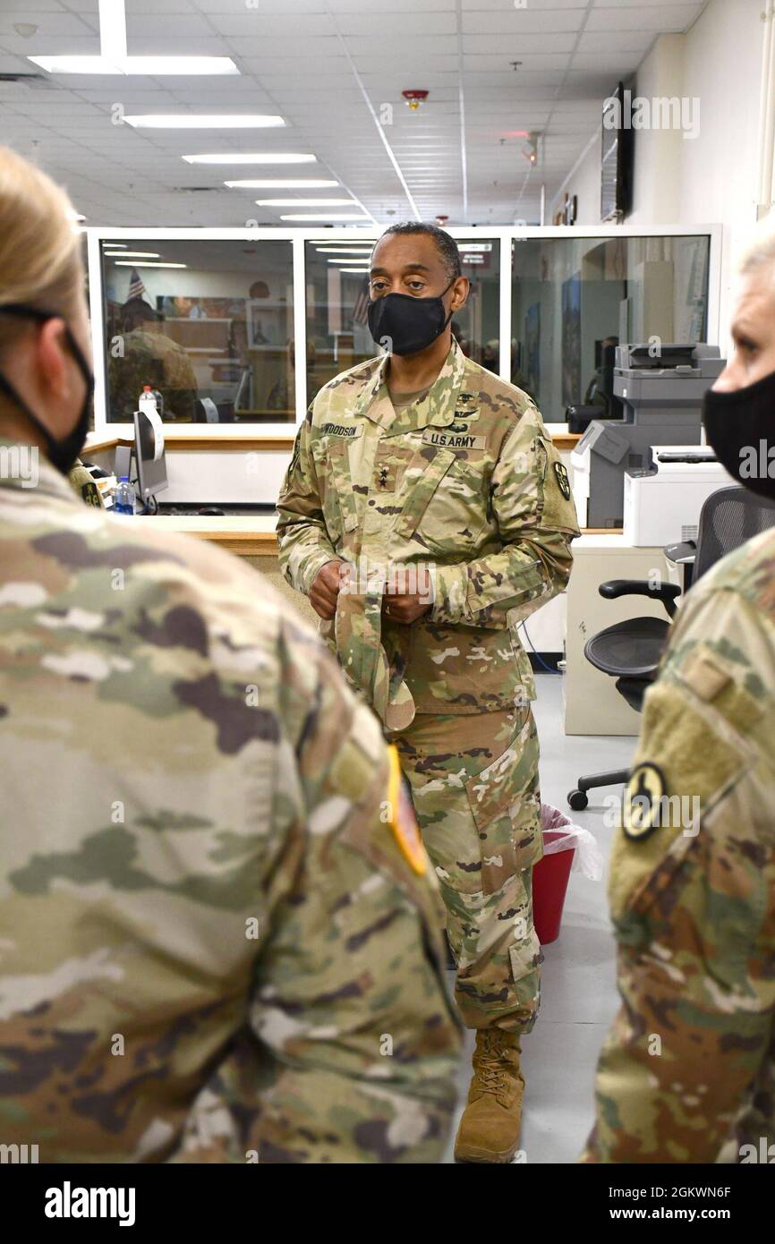 Maj. Gen. Jonathan Woodson, commanding general, Army Reserve Medical ...