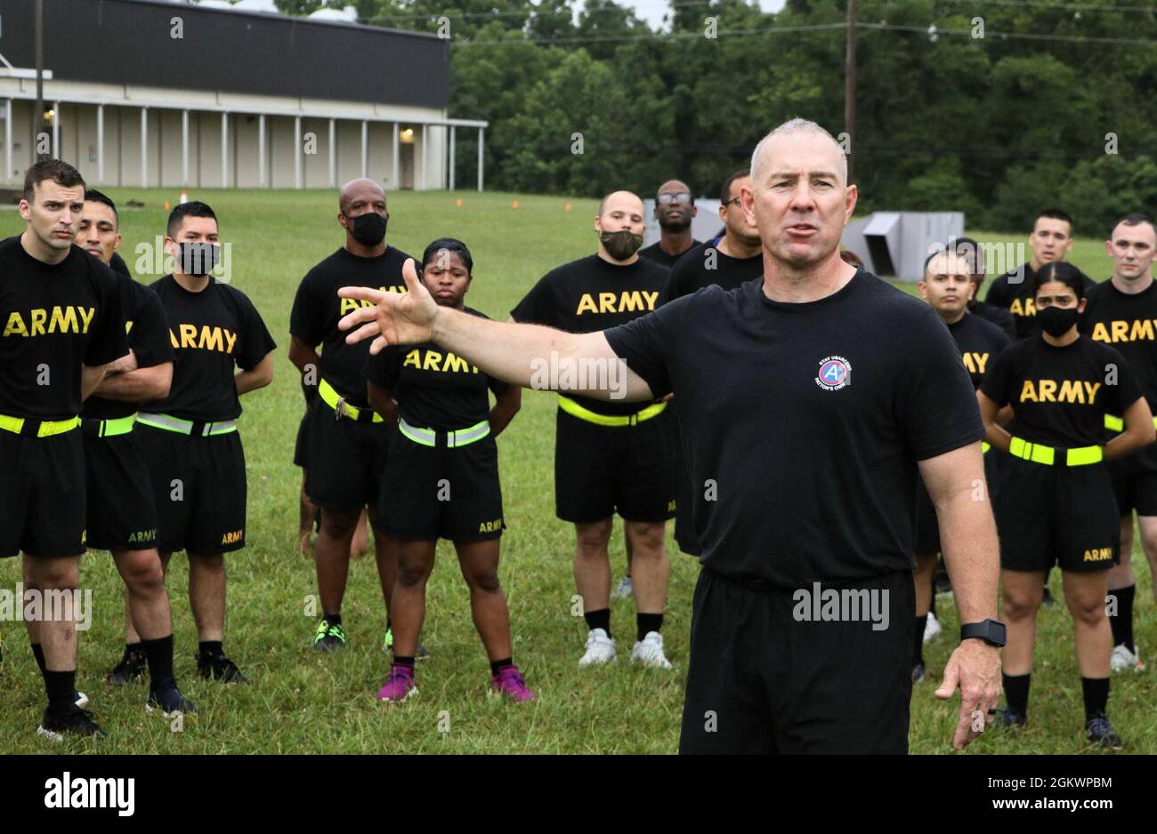 U s army senior enlisted soldiers hi-res stock photography and images ...