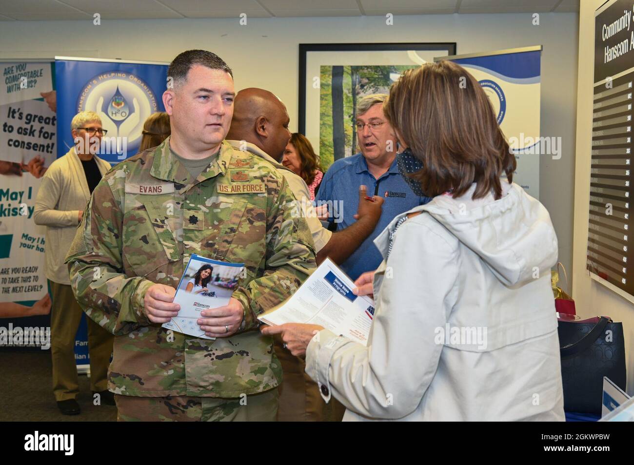 Lt. Col. William Evans, Presidential & Executive Airlift Directorate ...