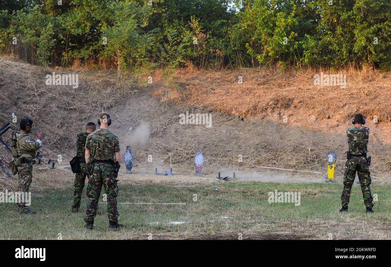 Serbian Police from the Special Anti-terrorist Unit (SAJ) and U.S. Army ...