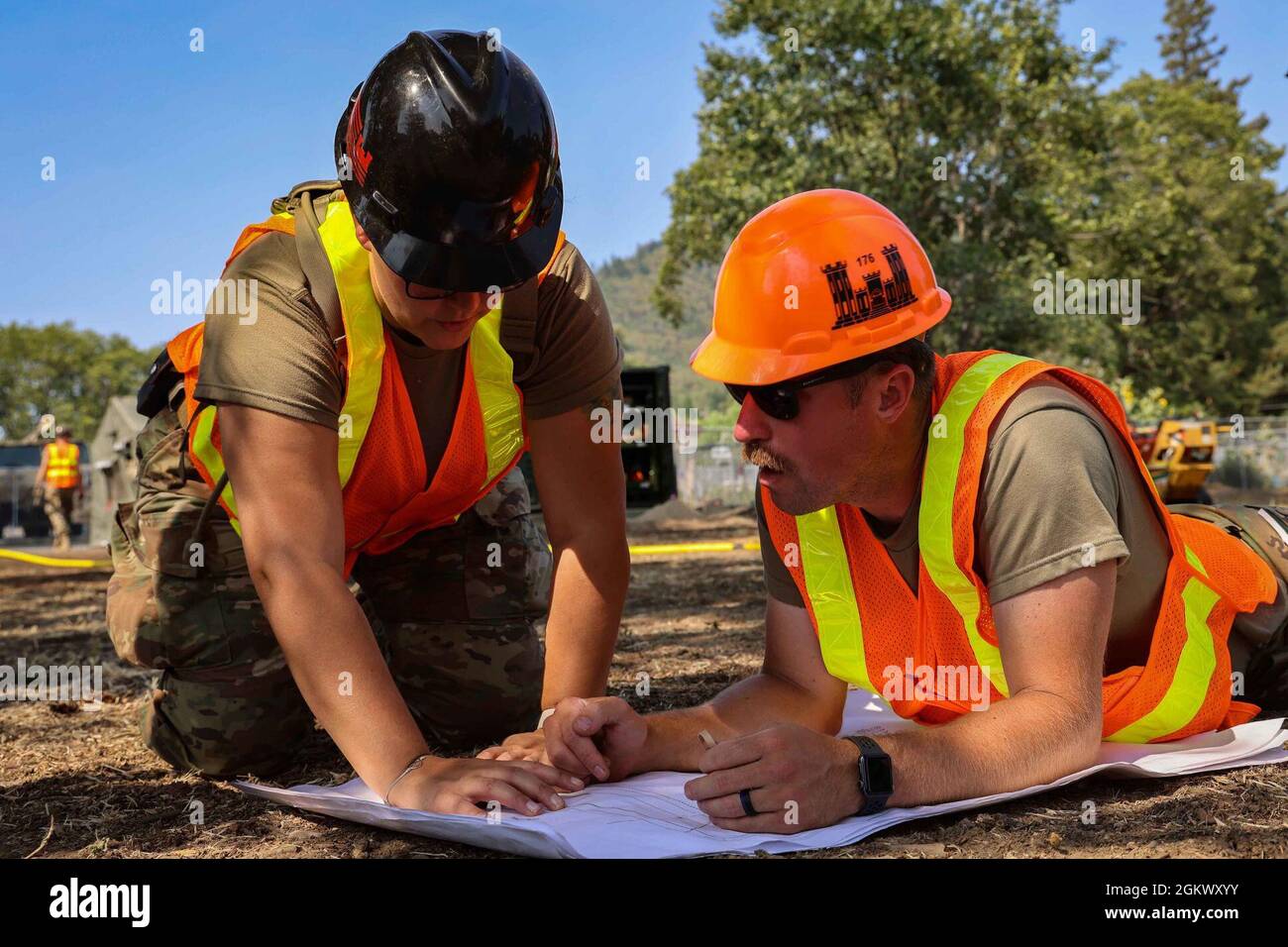 Sgt. Tanya Russell and Staff Sgt. Alex Stockner, both members of the ...