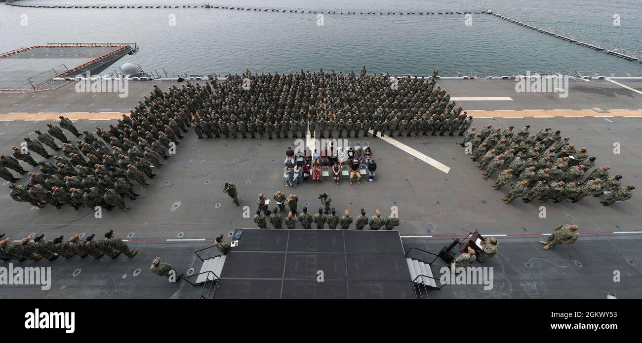 210713-N-LY160-1028 SAN DIEGO (July 13, 2021) – Amphibious assault ship ...