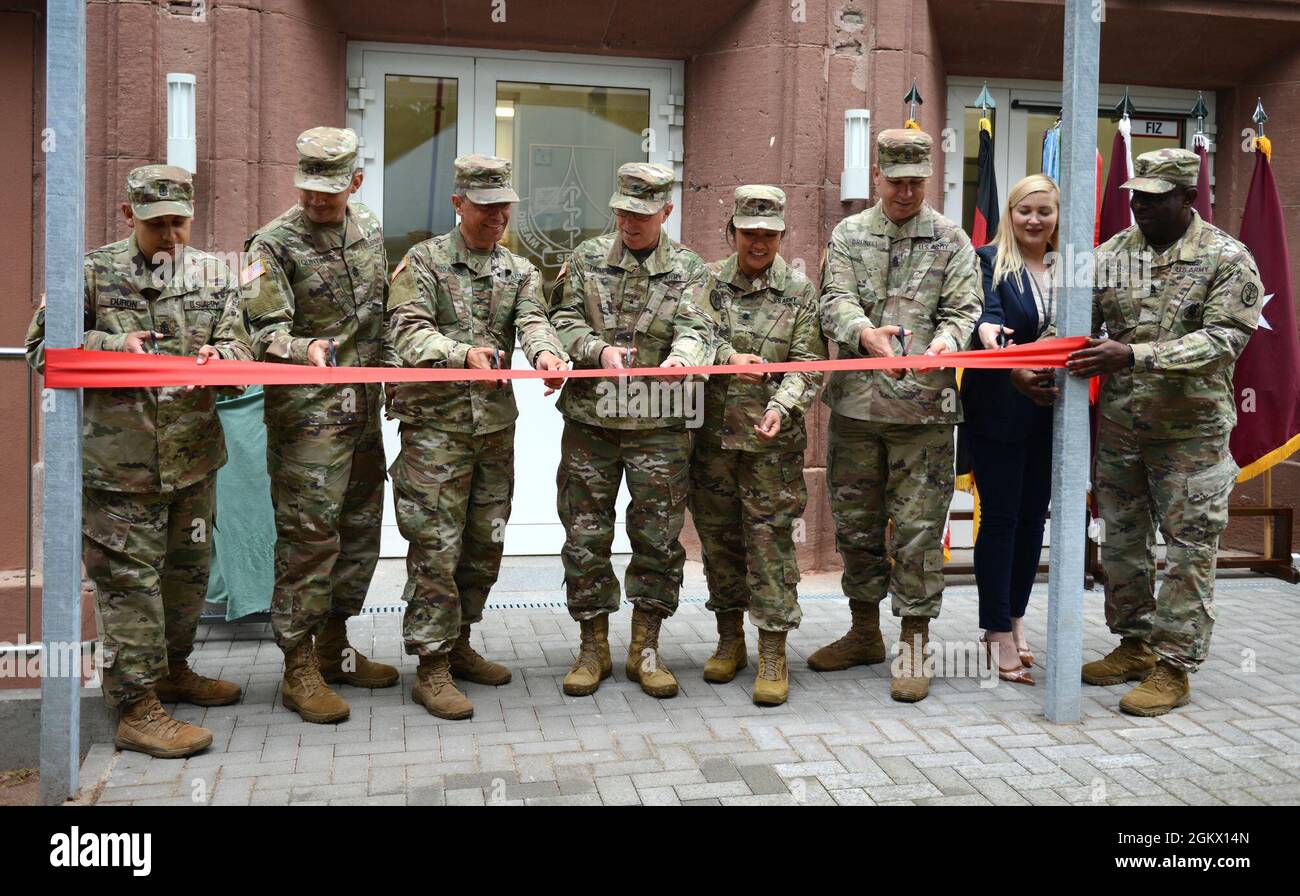 U.S. Army Senior medical and dental leaders with Regional Health ...