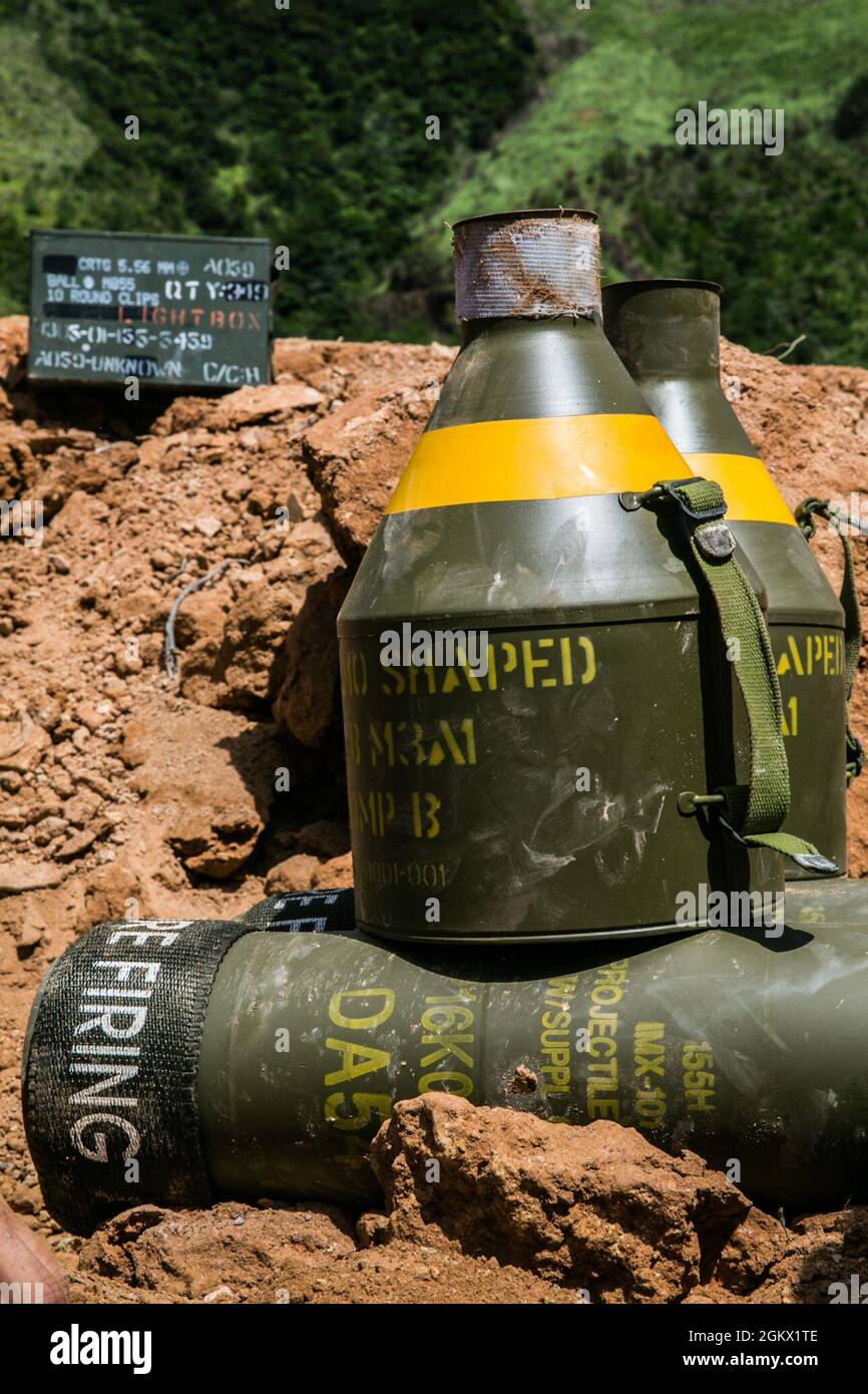 U.S. Marines with 9th Engineer Support Battalion, 3d Marine Logistics ...