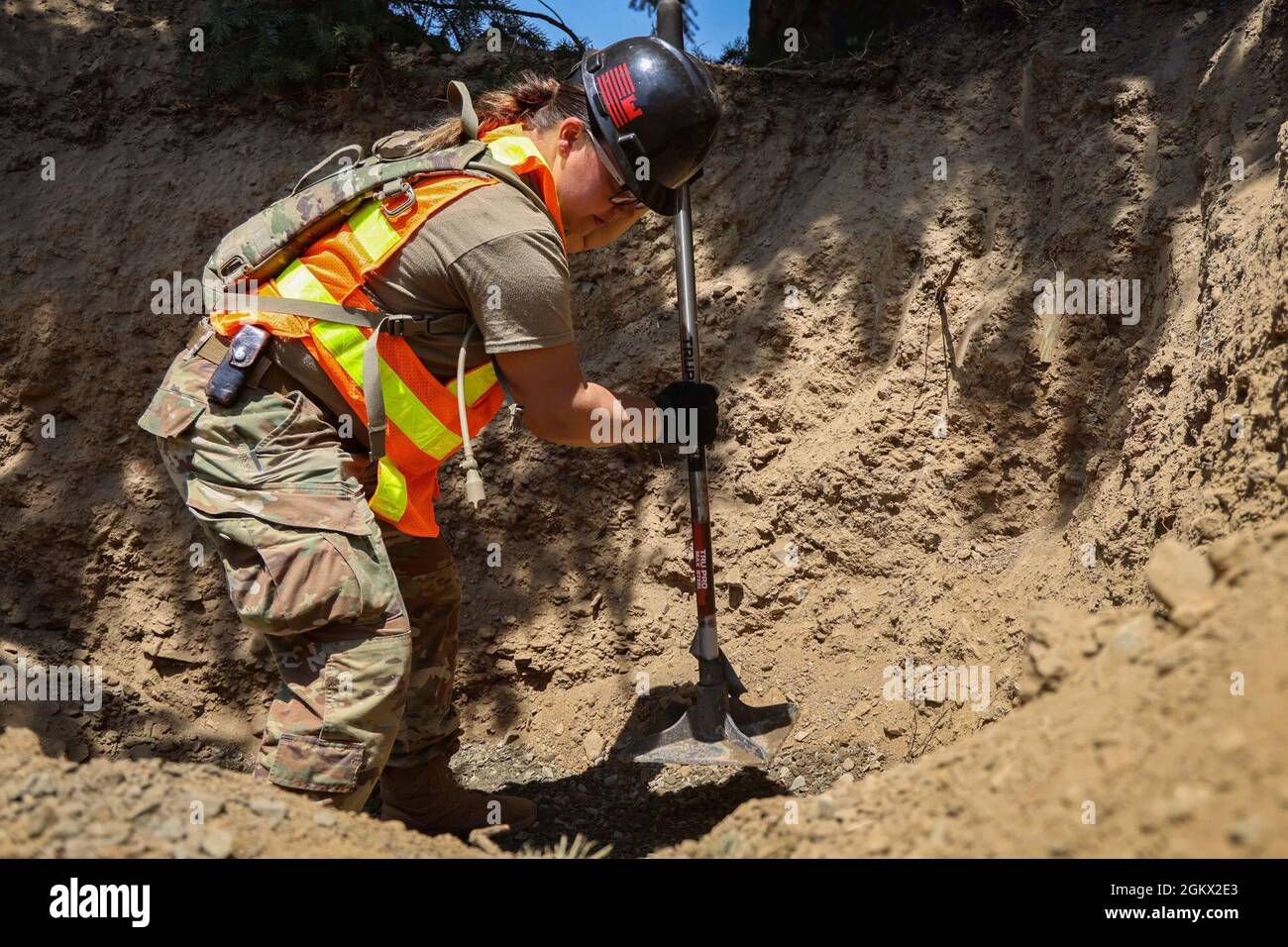 Sgt. Tanya Russell, 176th Engineer Company, Washington Army National ...