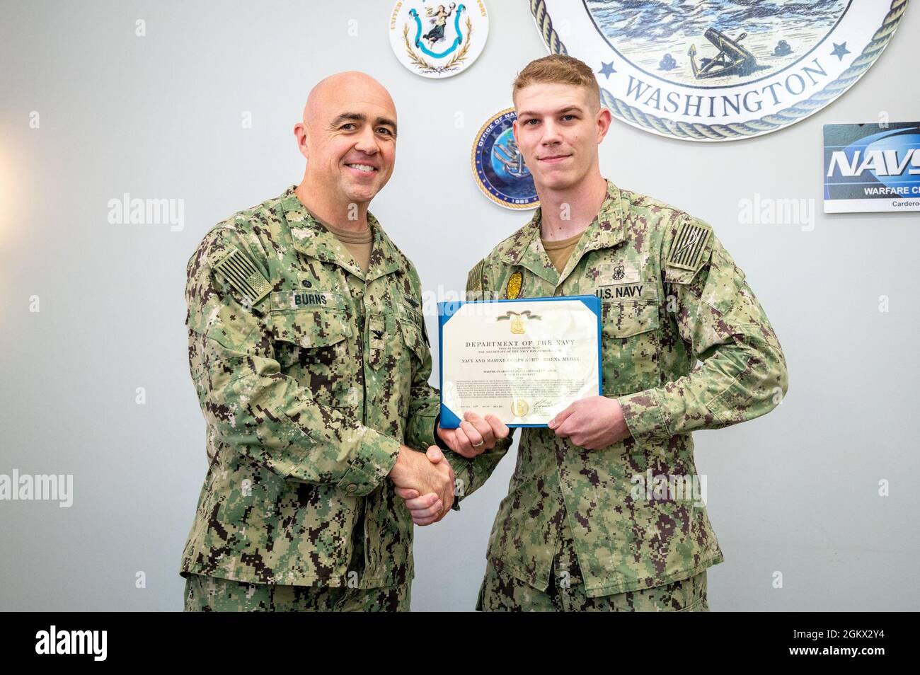 Naval achievement medal hi-res stock photography and images - Alamy