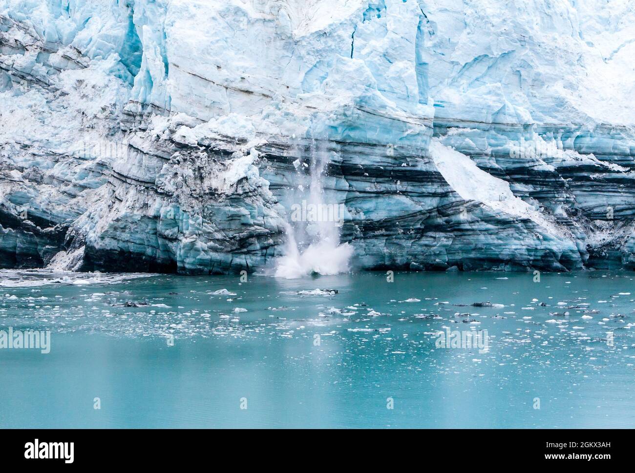 Calving glacier, alaska hi-res stock photography and images - Alamy