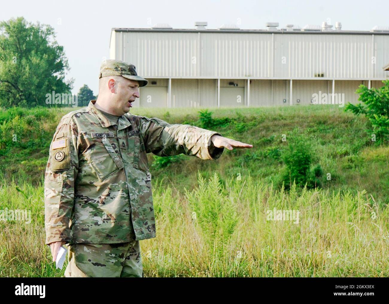 Sgt. 1st Class Jared Clapper, staff movements noncommissioned officer ...