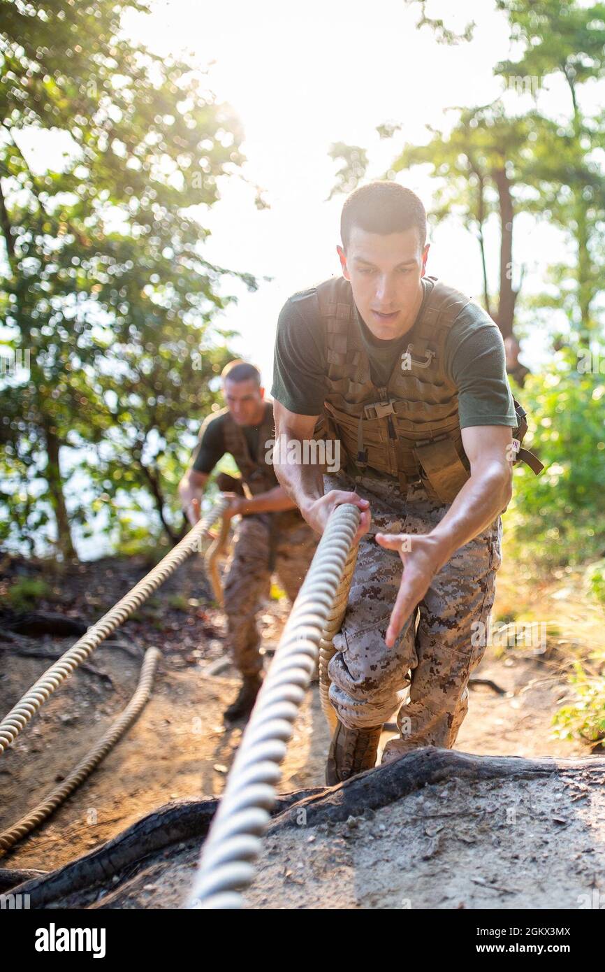 Combat load hi-res stock photography and images - Alamy