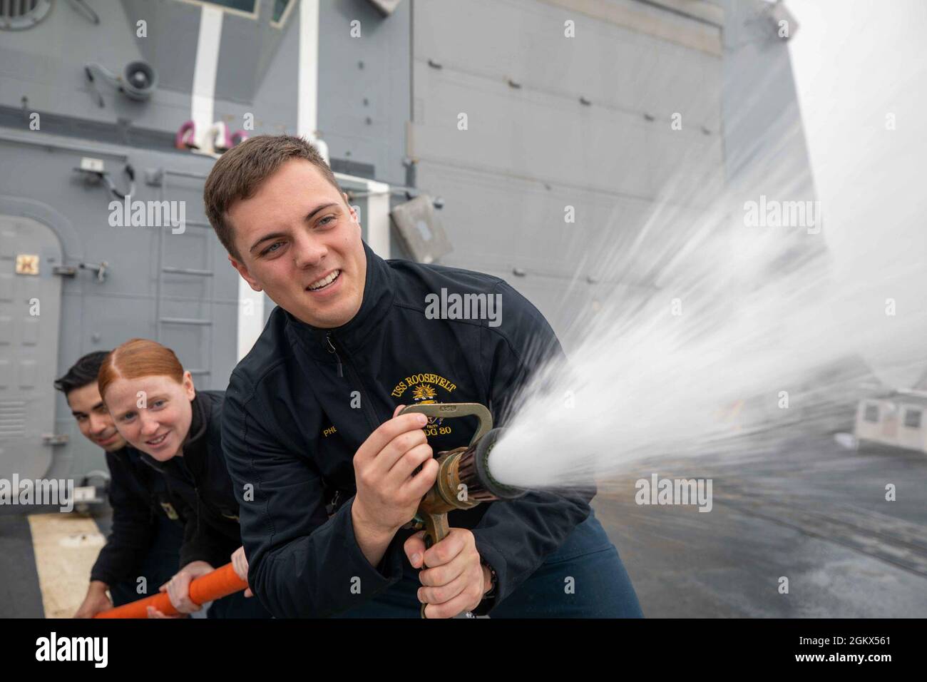 ARCTIC OCEAN (July 16, 2021) Cryptologic Technician (Maintenance) 2nd ...