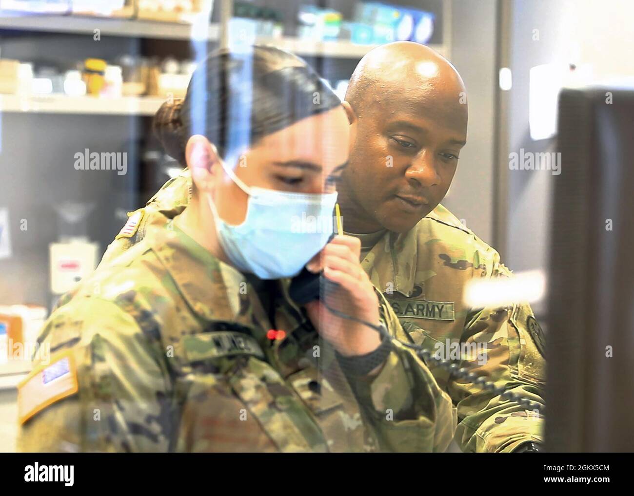 Junior soldier hi-res stock photography and images - Alamy