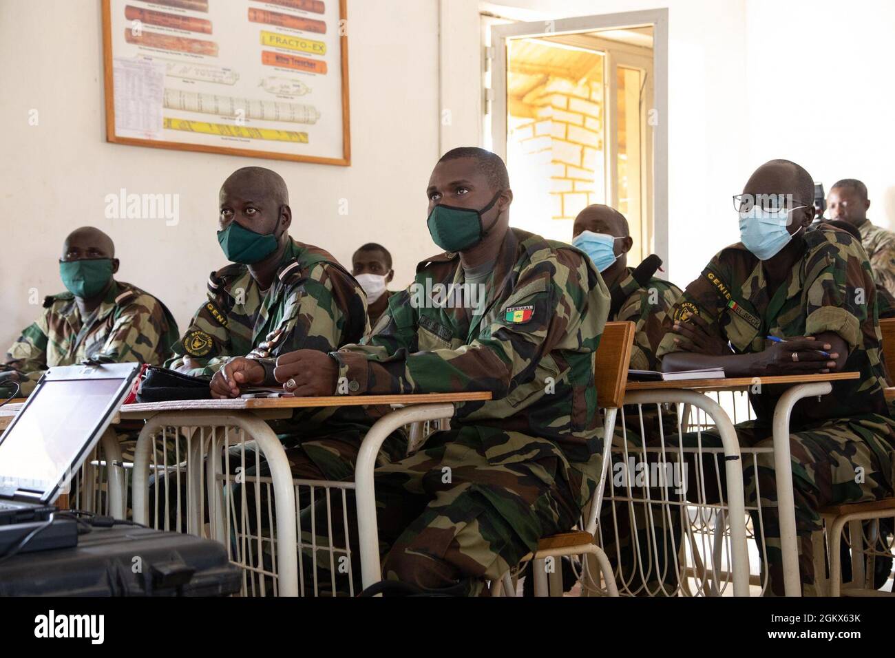 Senegalese soldiers from the Battalion of Sustainment Djenné take part ...