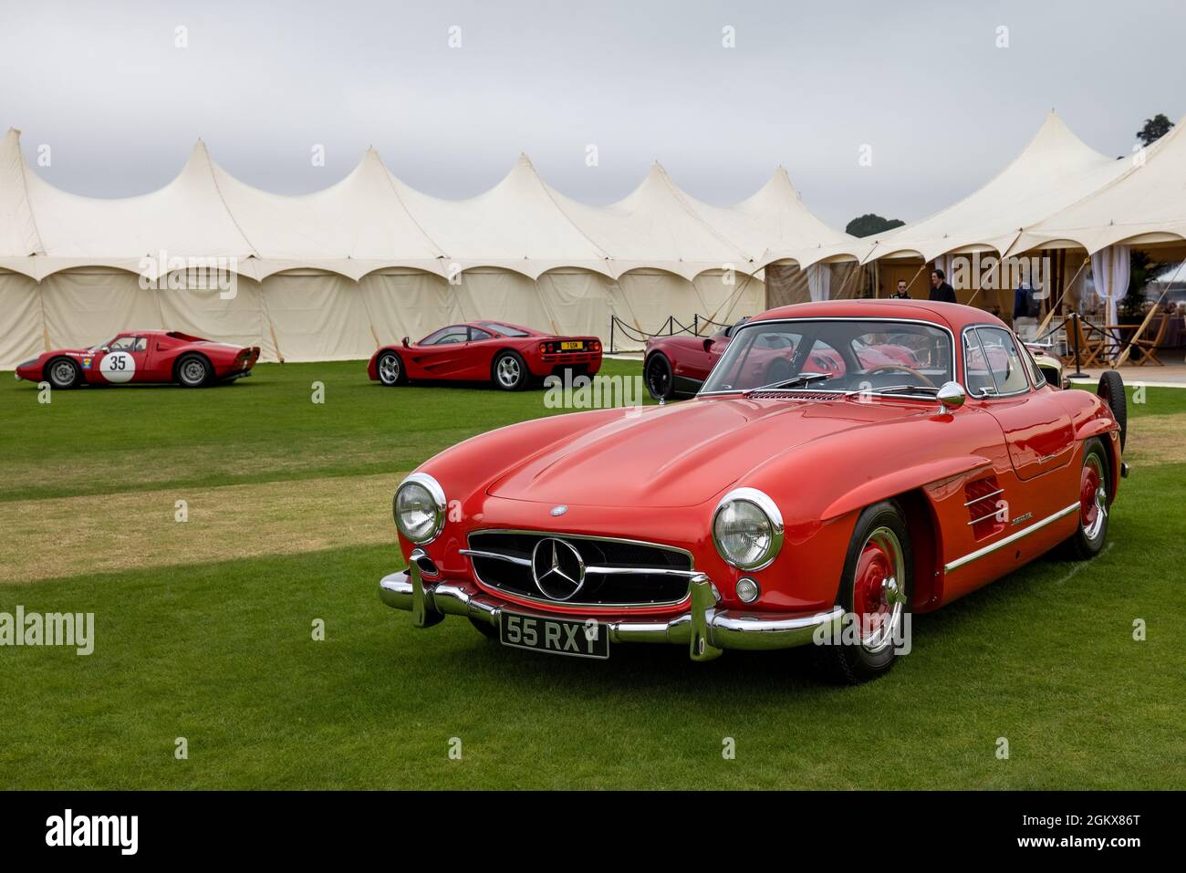 1955 mercedes benz 300sl gullwing coupé hi-res stock photography and ...
