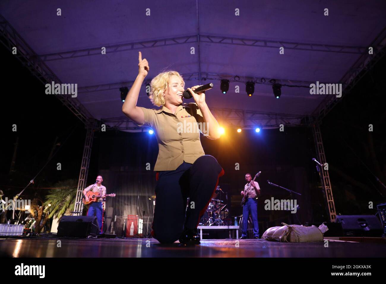 The Parris Island Marine Band performs at Beaufort Water Festival in ...