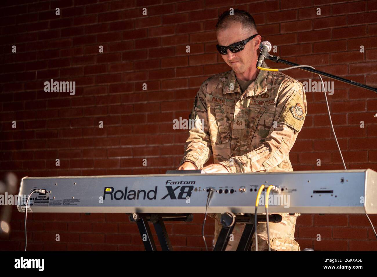 U.S. Air Force Tech. Sgt. Ryan Rager, USAF Band of Mid-America musician ...
