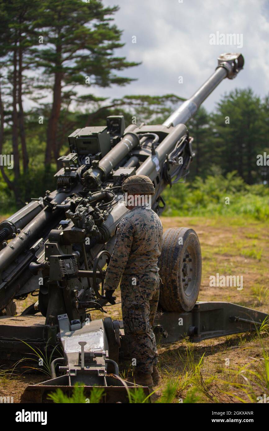 16 howitzer hi-res stock photography and images - Alamy