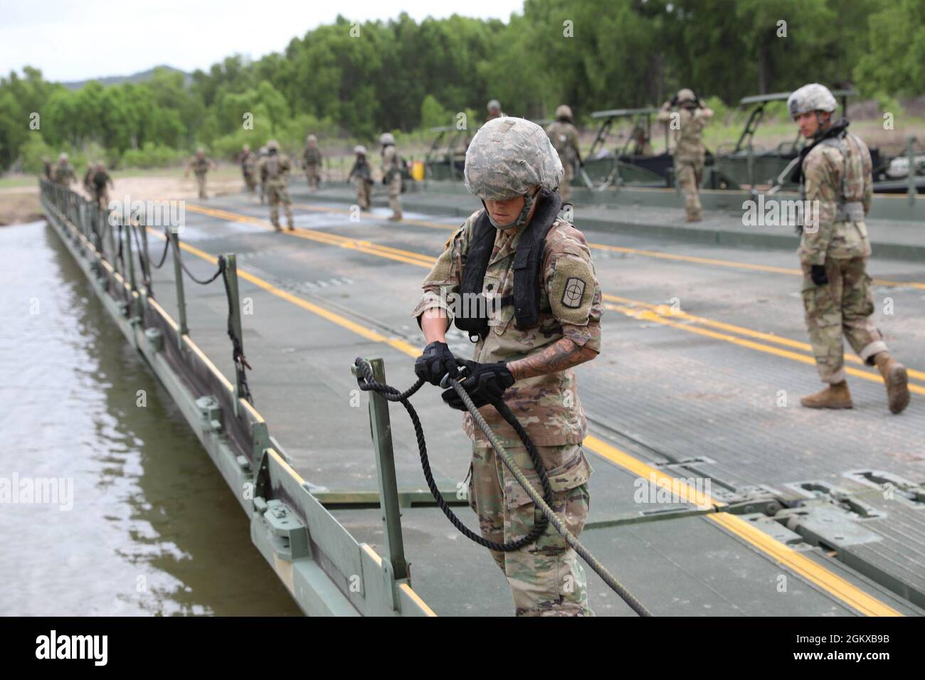 U.S. Army Reserve engineers with the 341st Engineer Company of Barling ...