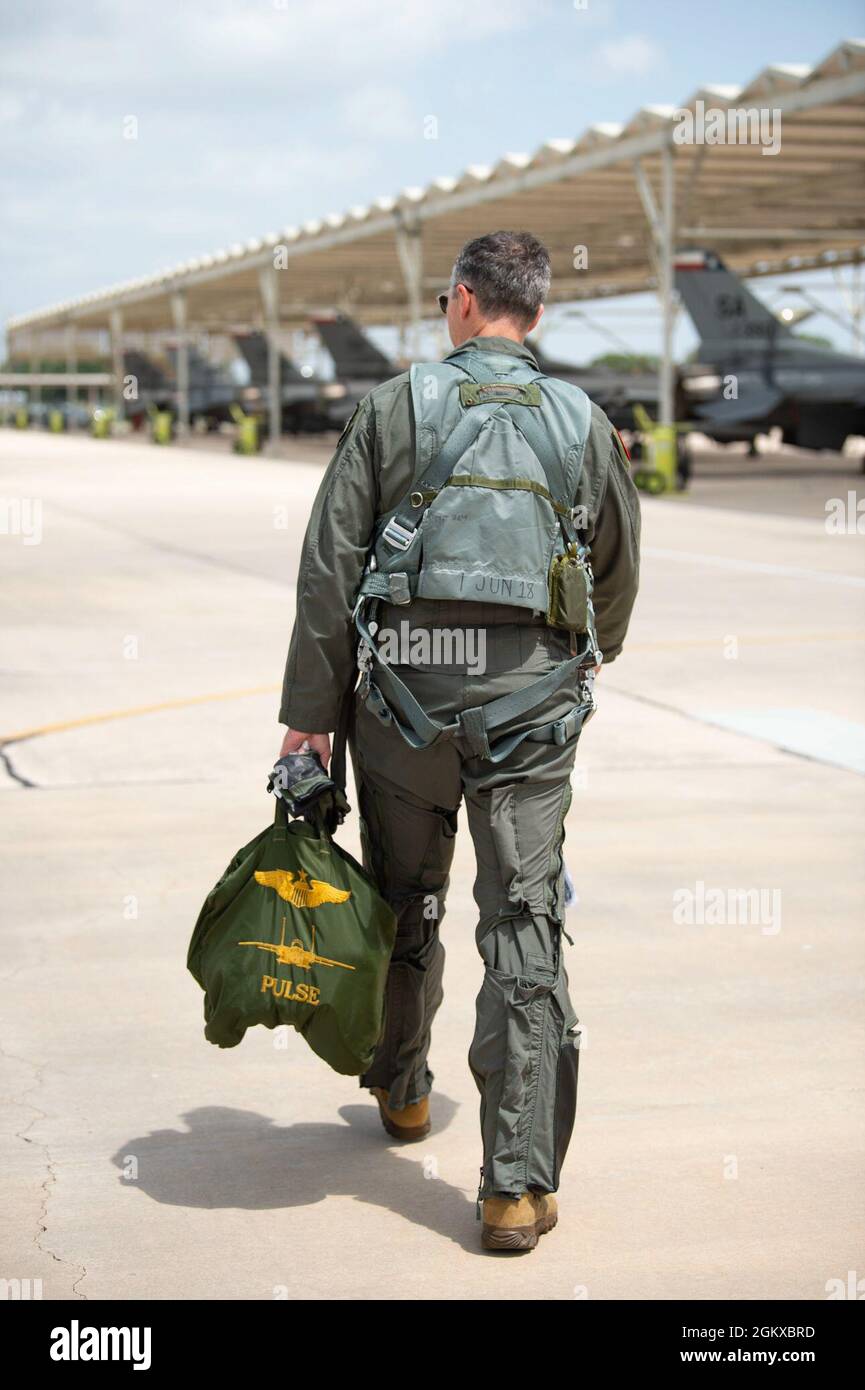 Gen wills hi-res stock photography and images - Alamy