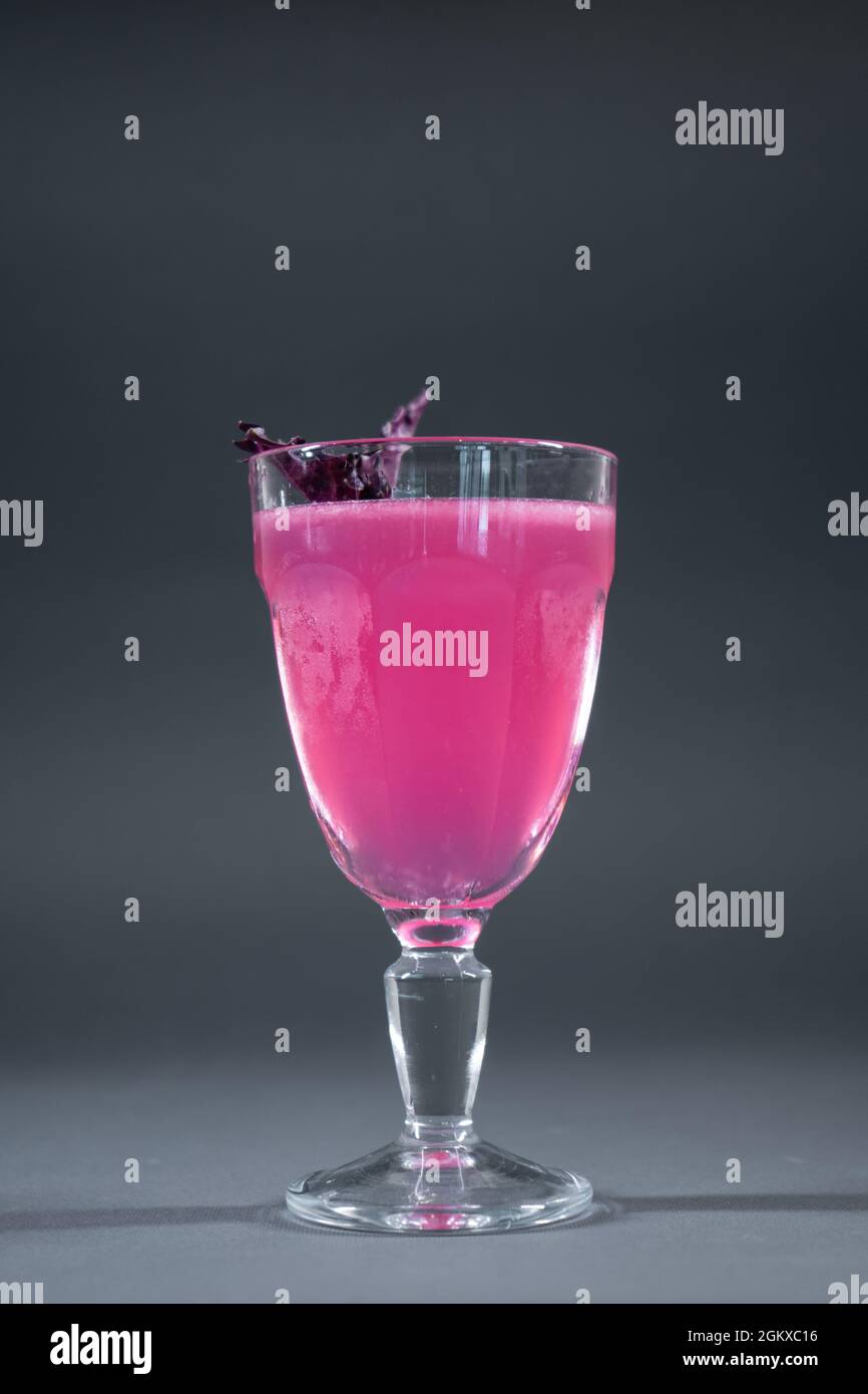 Luxury alcohol hi-res stock photography and images - Alamy