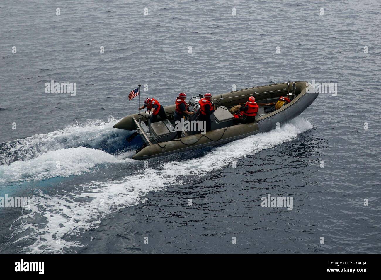 PACIFIC OCEAN (July 17, 2021) Sailors man a lifeboat during a man ...