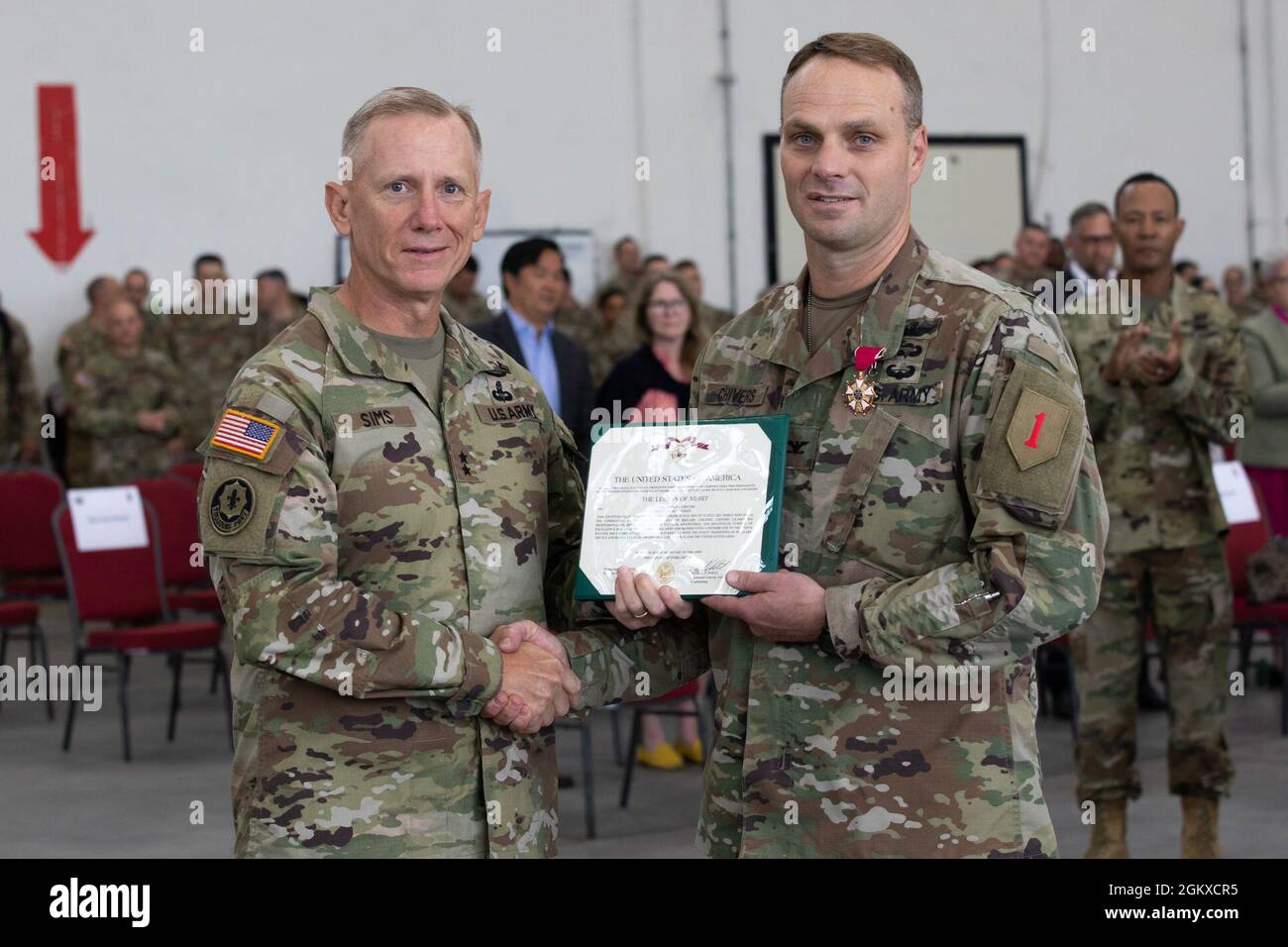 Army douglas a sims ii hi-res stock photography and images - Alamy