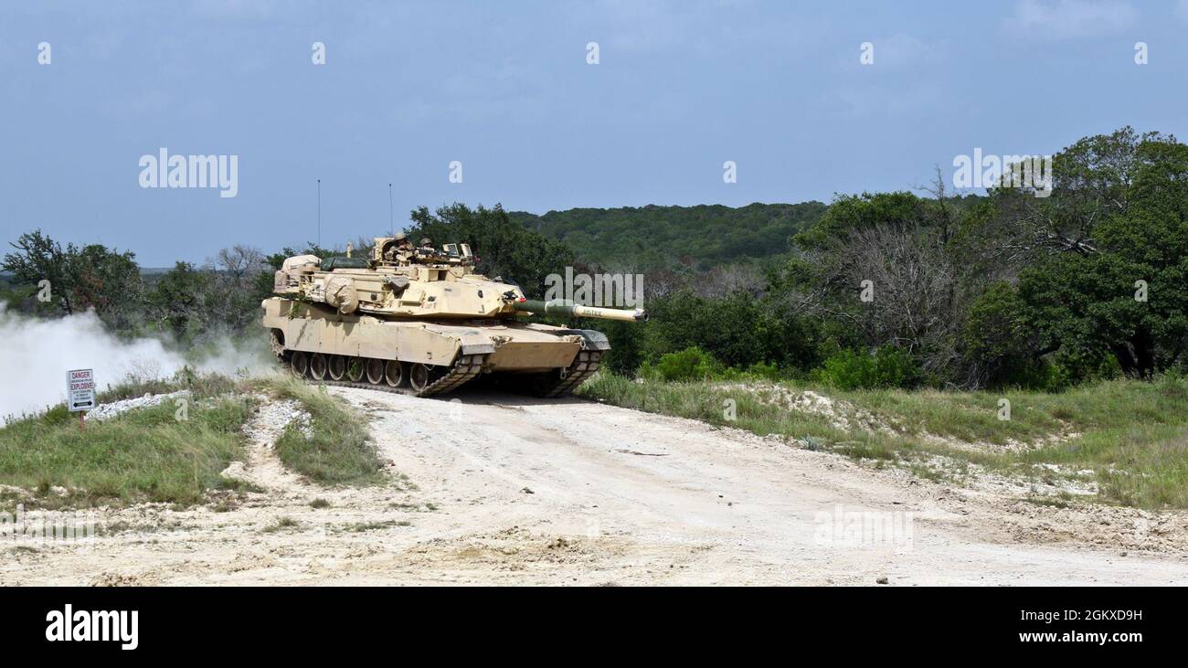 FORT HOOD, Texas -- An M1A1SA Abrams main battle tank assigned to the ...