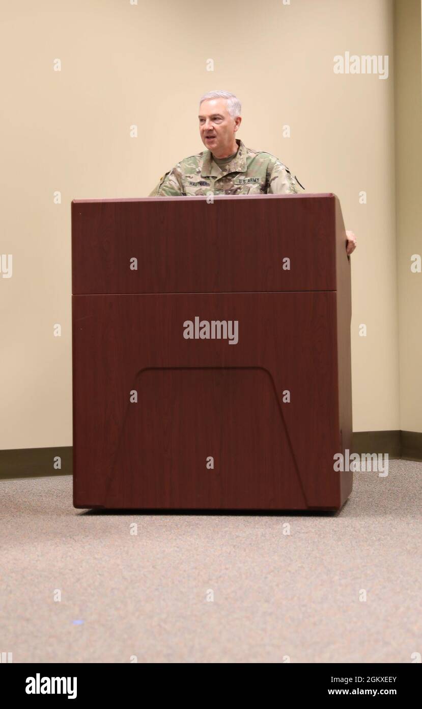 U.S. Army Reserve Col. Gerald Haufman, outgoing commander of 7302 ...