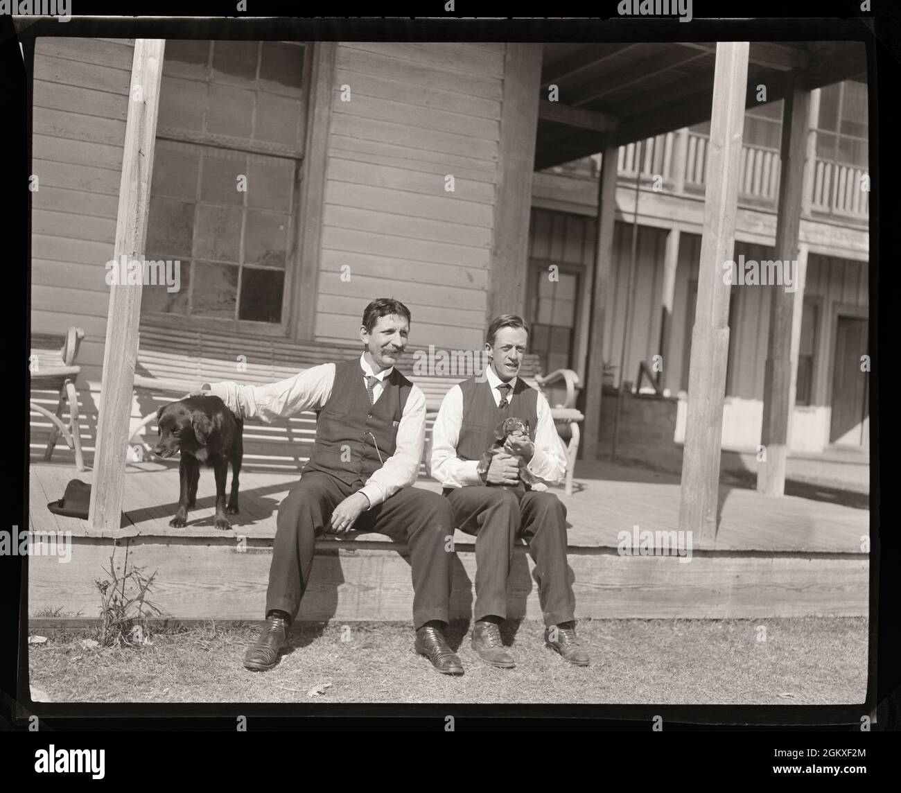 Men fashion 1900 hi-res stock photography and images - Alamy