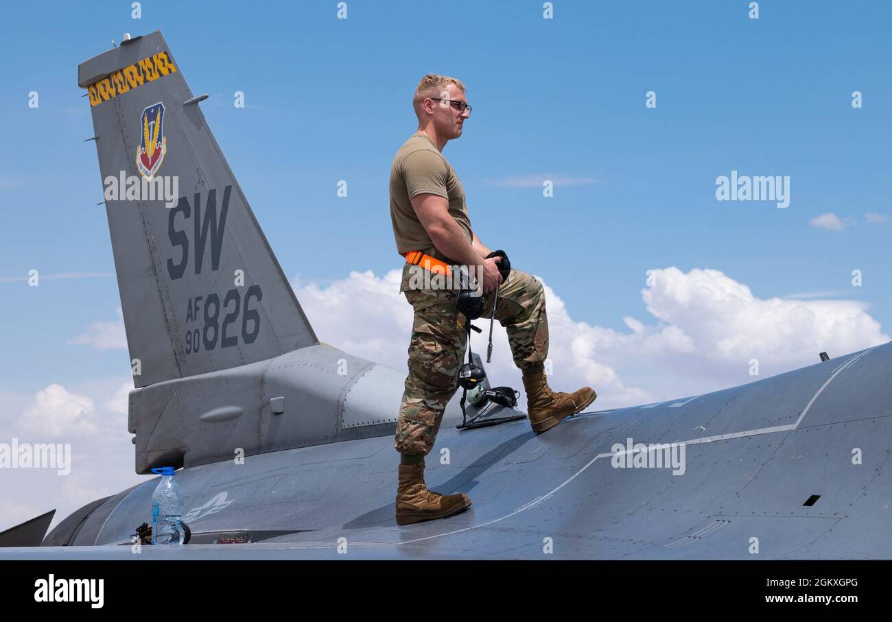 An Airman assigned to the 20th Fighter Wing, Shaw Air Force Base, South ...