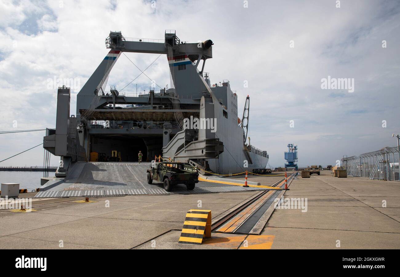 Personnel with the 836th Transport Battalion, Surface Deployment and ...