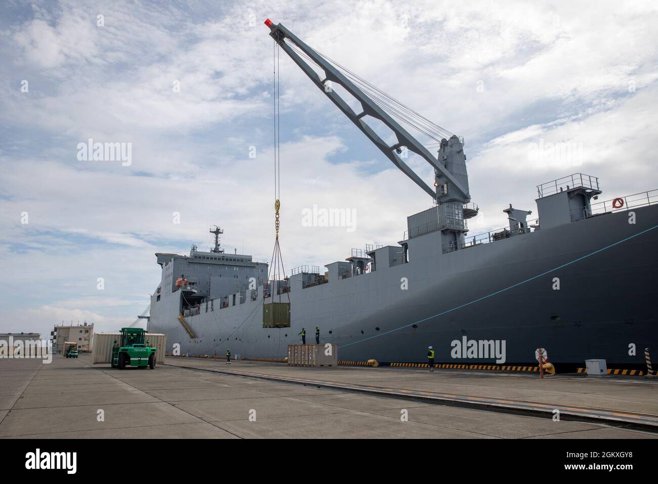 Personnel with the 836th Transport Battalion, Surface Deployment and ...