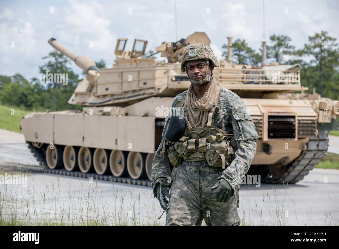A U.S. Army Master Gunner Student, assigned to 3rd Squadron, 16th ...