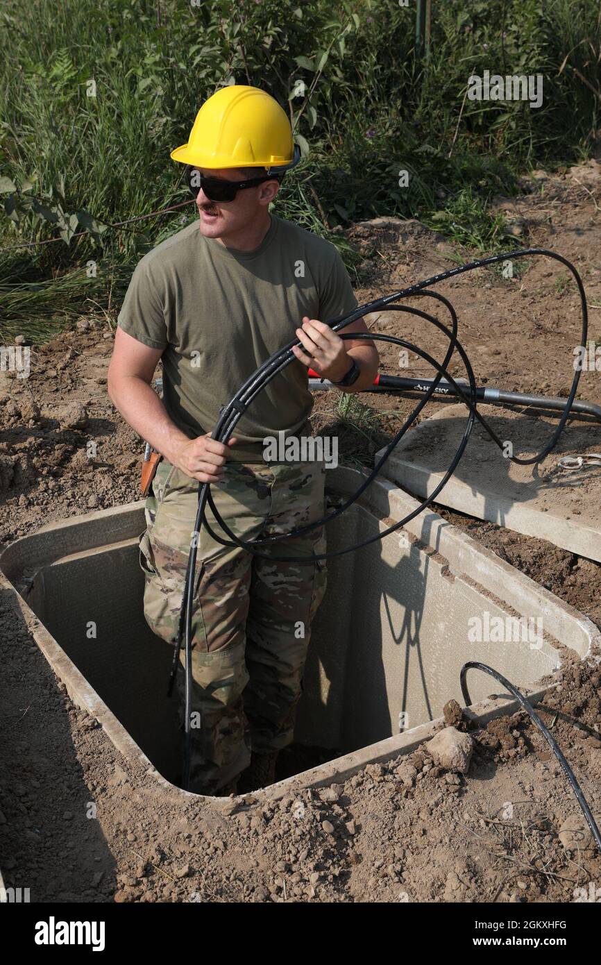 Engineering installation squadrons hi-res stock photography and images ...