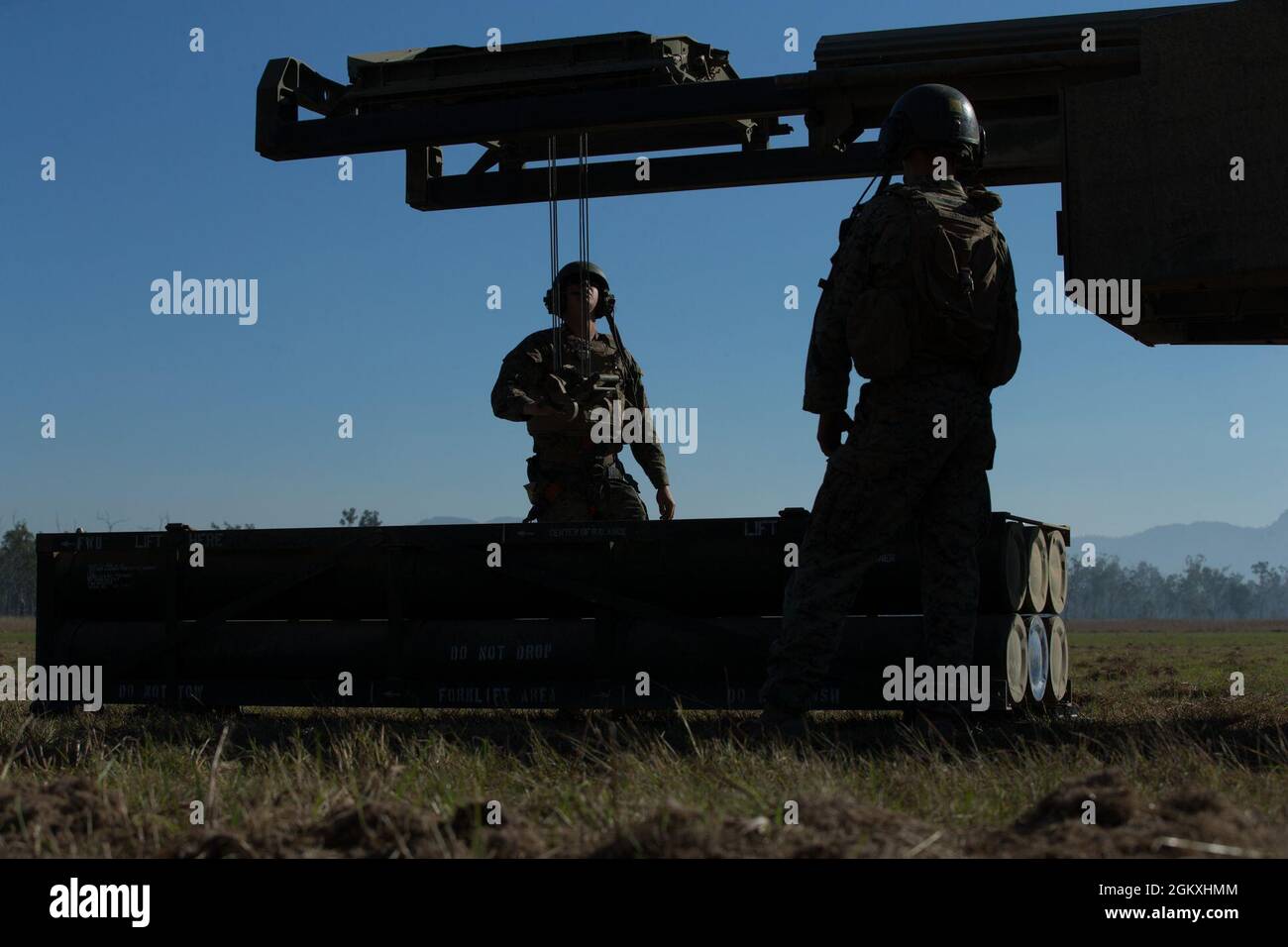Full load operator hi-res stock photography and images - Alamy
