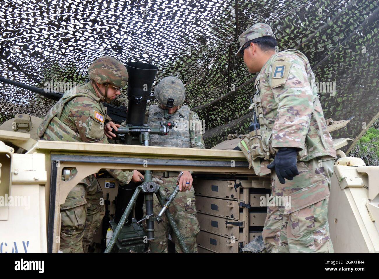 FORT HOOD, Texas -- Staff Sgt. Lawrence Walker, an observer coach ...