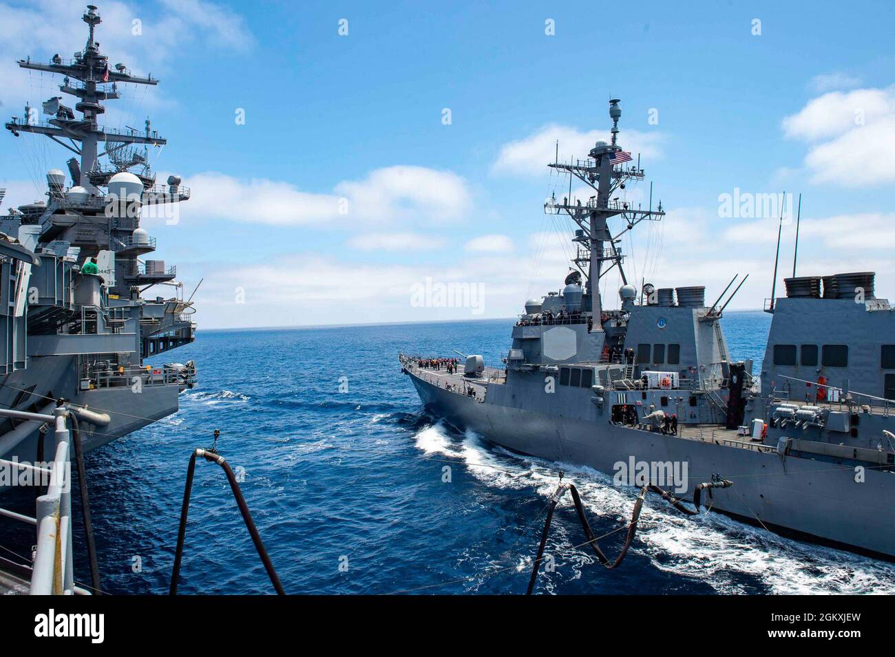 210720-N-IW069-1177 PACIFIC OCEAN (July 20, 2021) Arleigh Burke-class ...