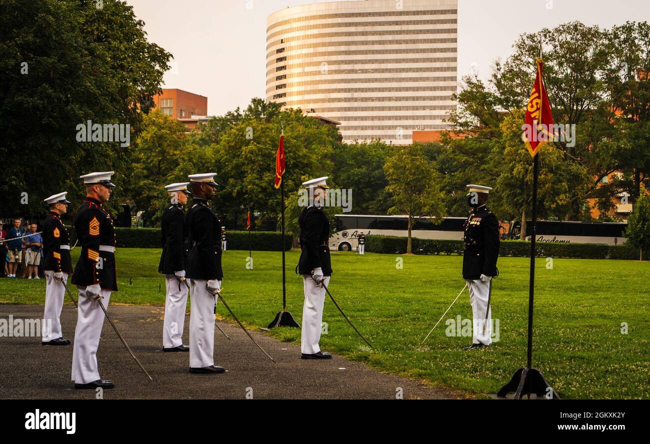 Captain Isaac Seals, the U.S. Marine Corps Silent Drill Platoon ...