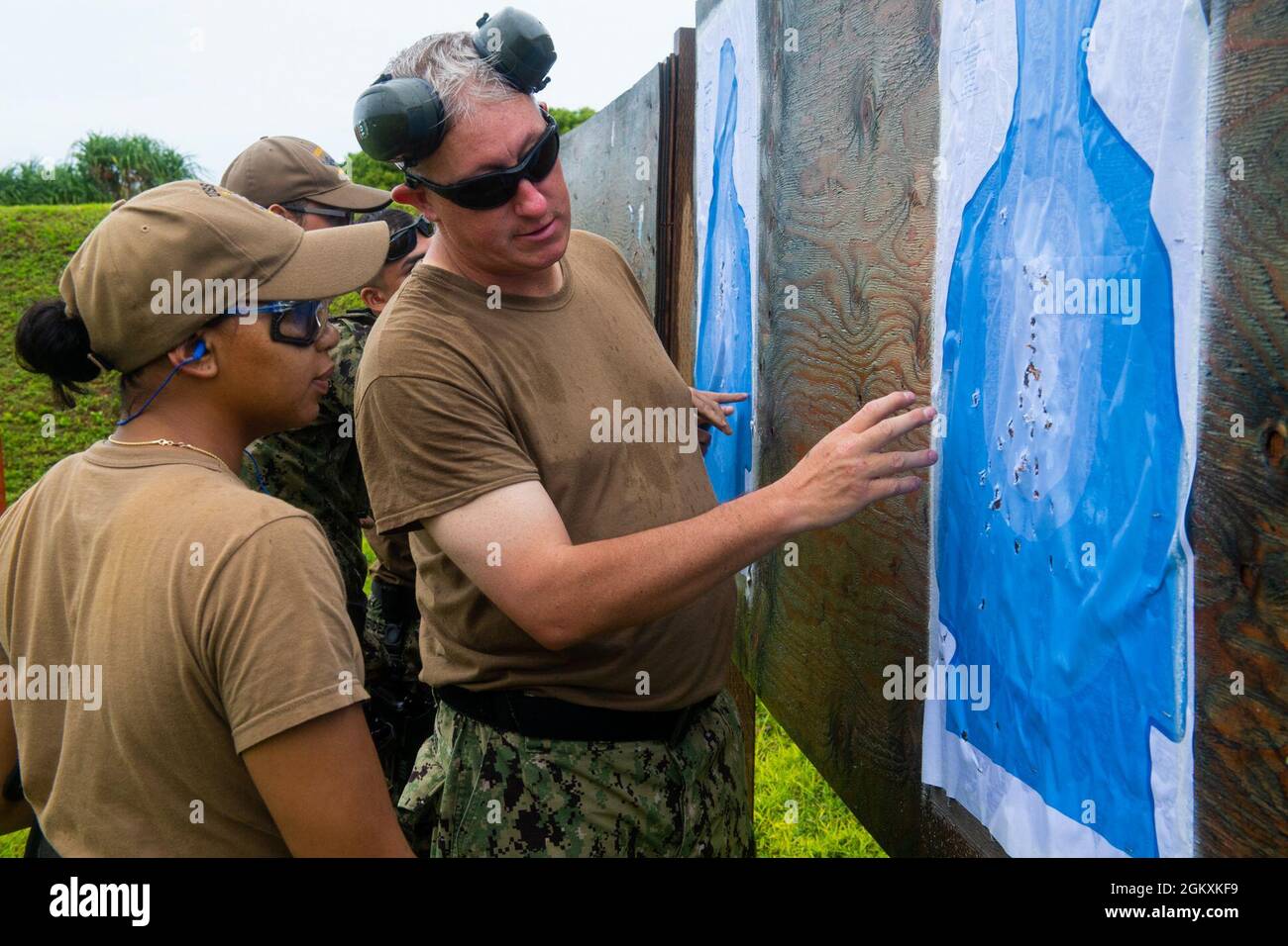 Gunners mate 1st anthony goss hi-res stock photography and images - Alamy