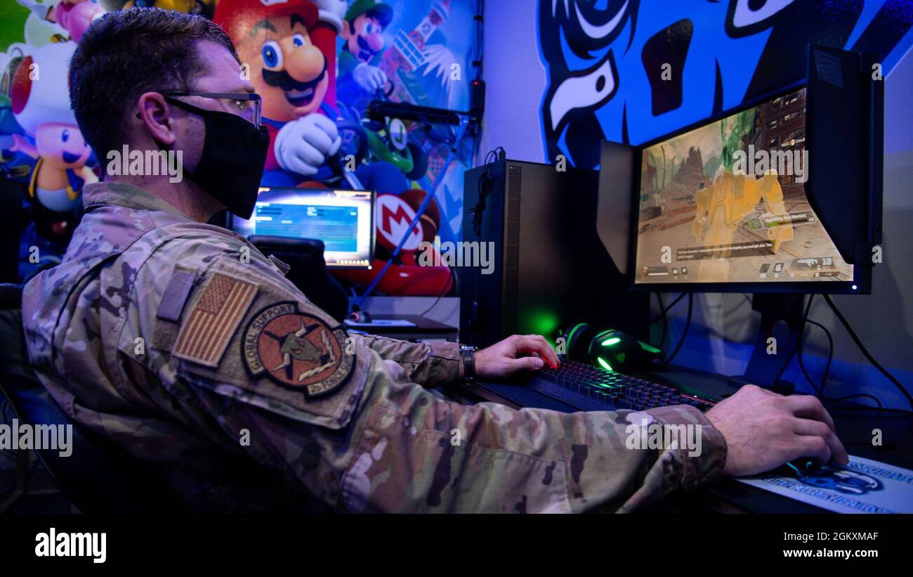 Air force gaming hi-res stock photography and images - Alamy