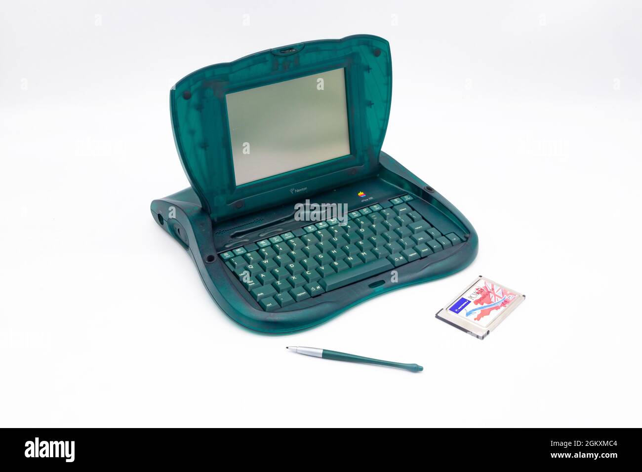 Apple eMate 300 translucent green plastic laptop PDA for schoolchildren ...