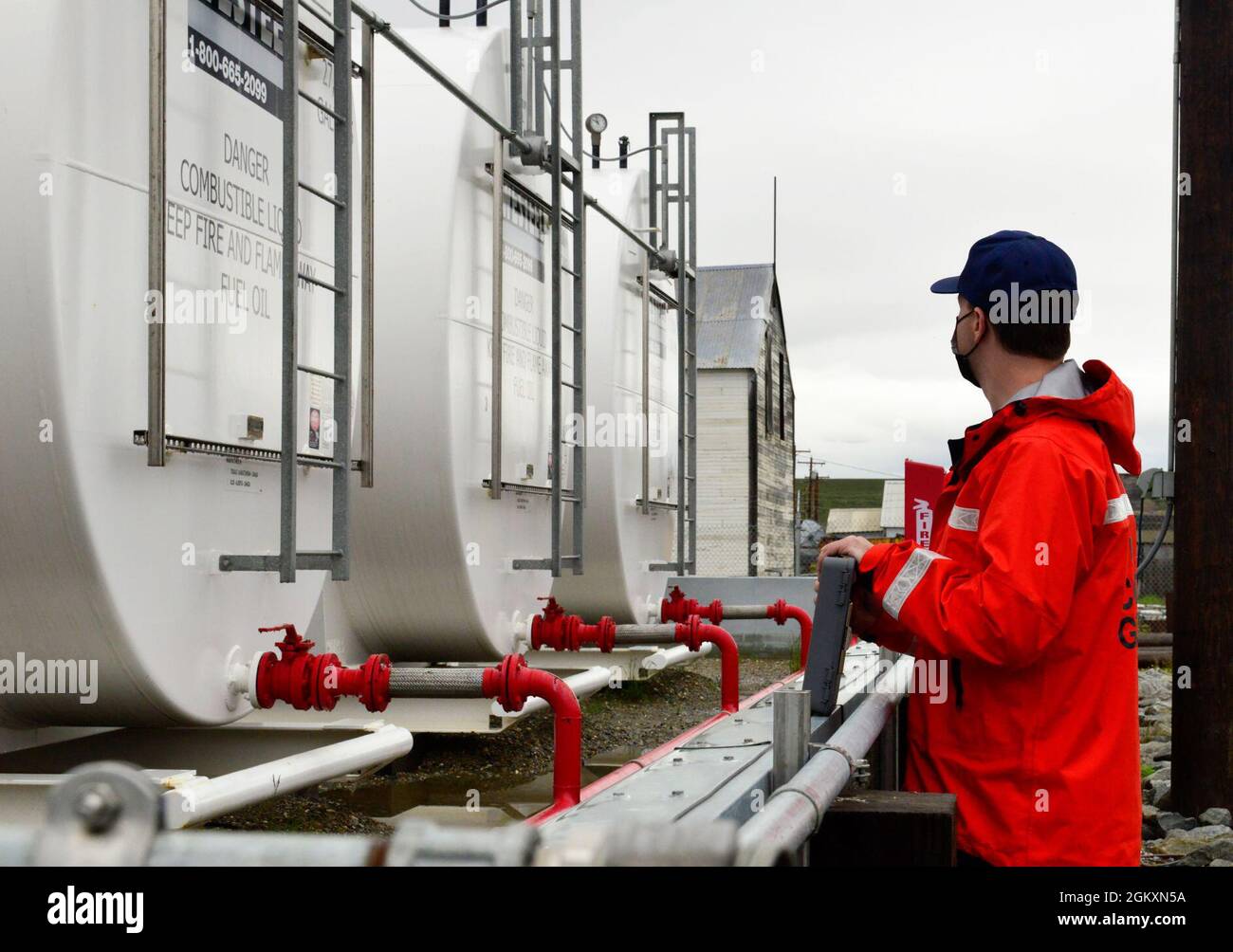 Petty Officer 2nd Class Craig Bennett, a marine science technician with ...
