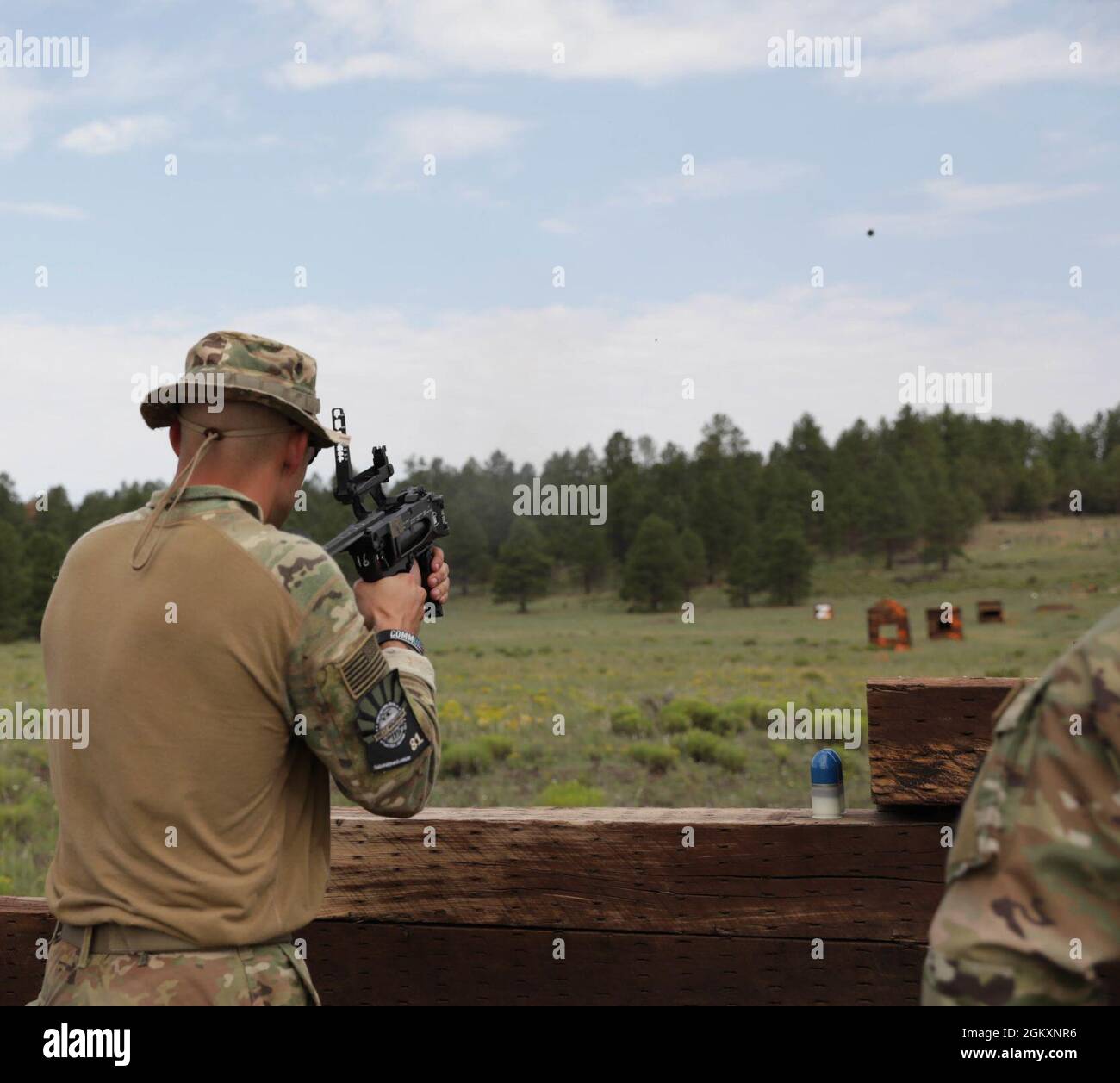 320 he grenade launcher hi-res stock photography and images - Alamy