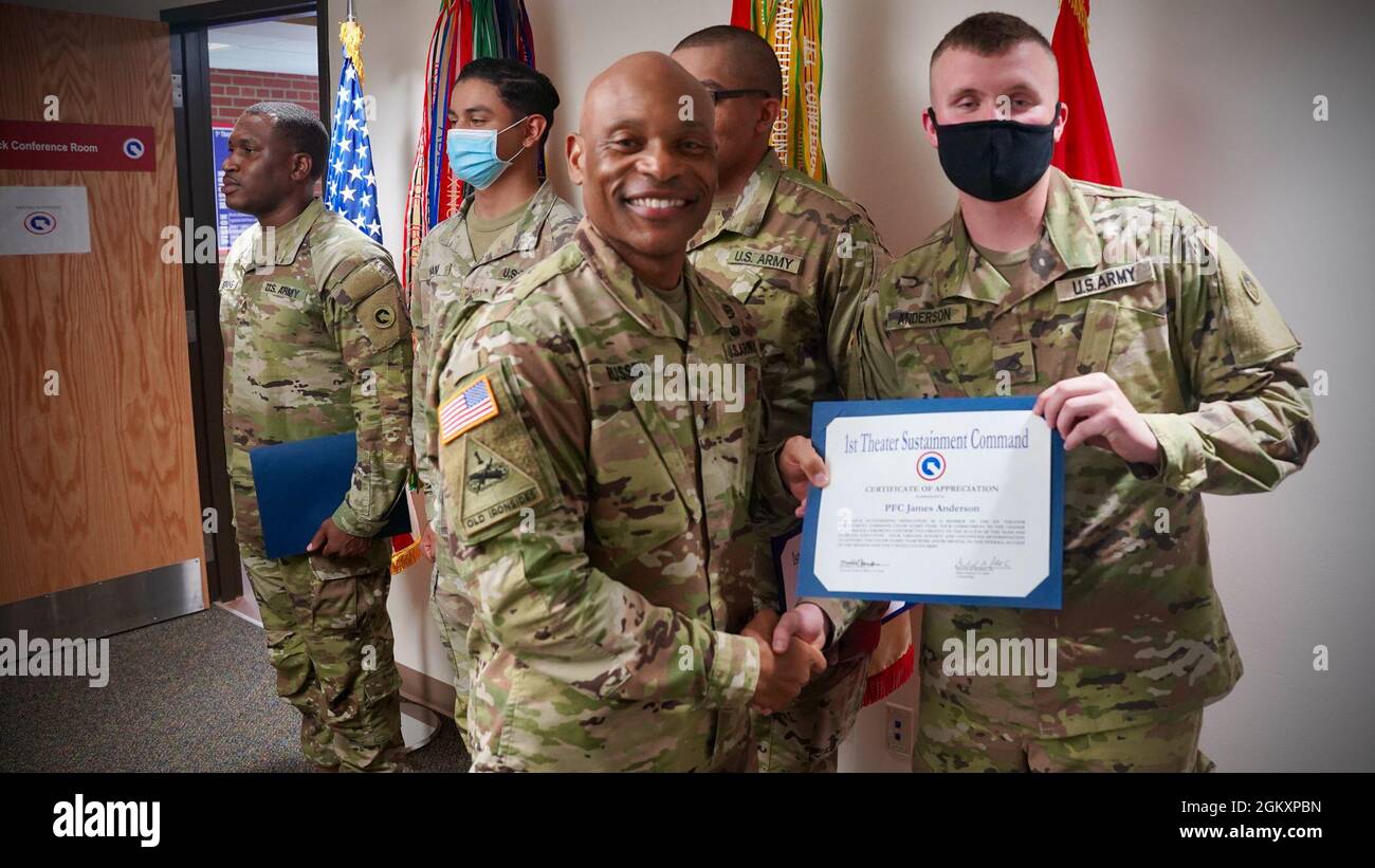 14th human resources sustainment center hi-res stock photography and ...